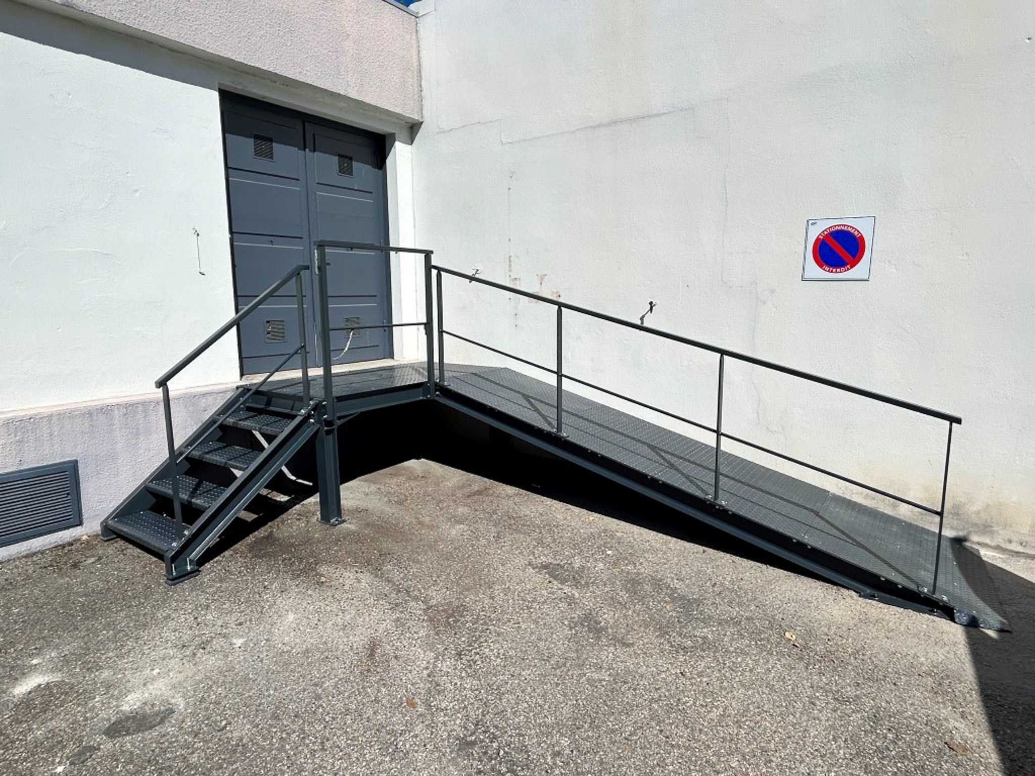 Projet de plateforme avec rampe à Annonay (07)